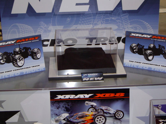 Big Squid RC - 2004 International Hobby Expo: XRay