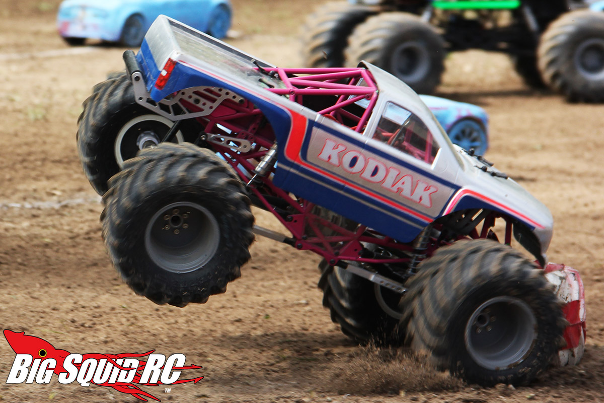 Monster Truck Madness – RH Designs Wheelie Bar for the SMT10 « Big ...