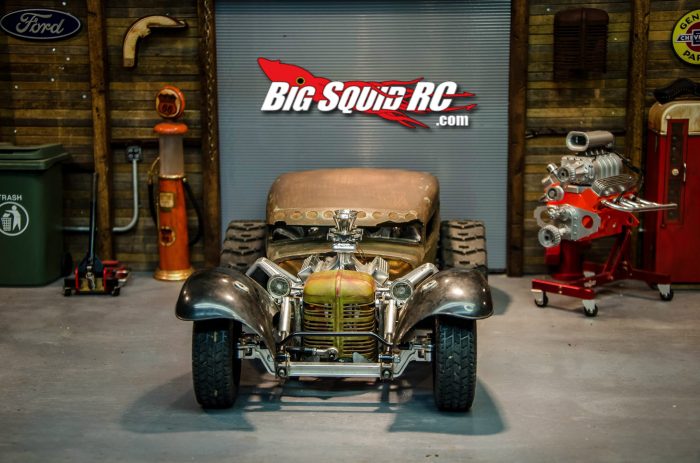EVERYBODY’S SCALIN’ – SPOTLIGHT TANK TRACKED RAT ROD! « Big Squid RC ...