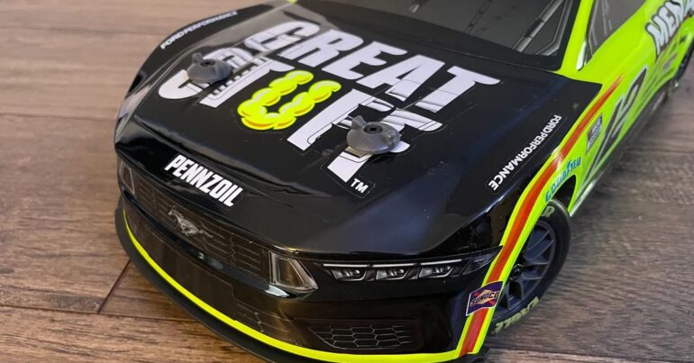 Fine Laser Designs Releases a Clipless Body Mount Set for the Losi ...