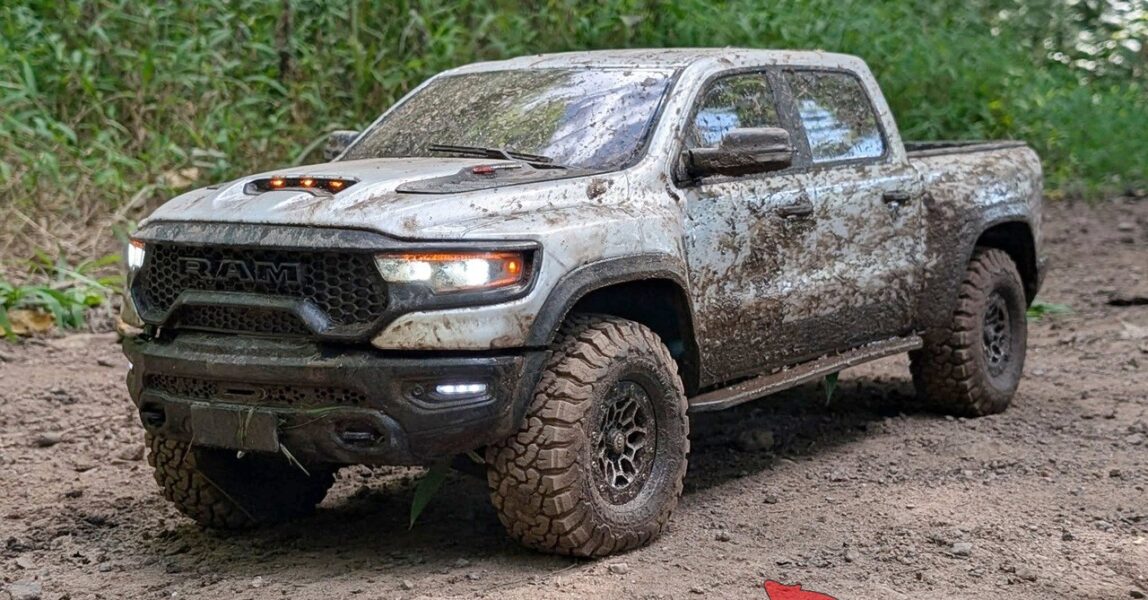 Primal RC 1/8 RAM 1500 Brushless RTR 4WD Trail Truck « Big Squid RC ...